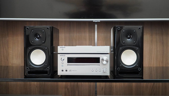 Onkyo CR-S1 Dòng mini chuyên cho dân Văn phòng & Phòng ngủ